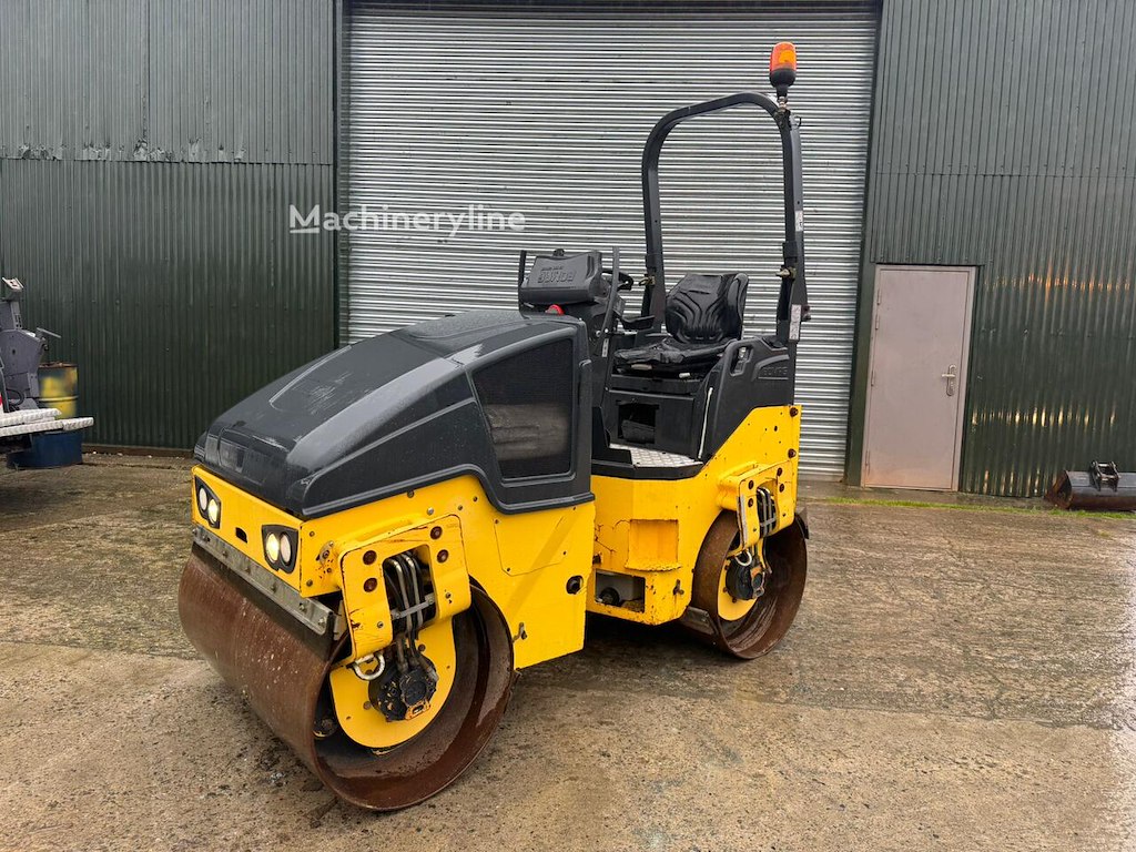 BOMAG BW120AD-5 mali valjak