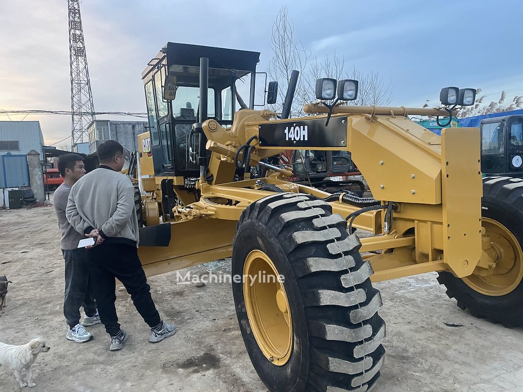 Caterpillar 140H grejder