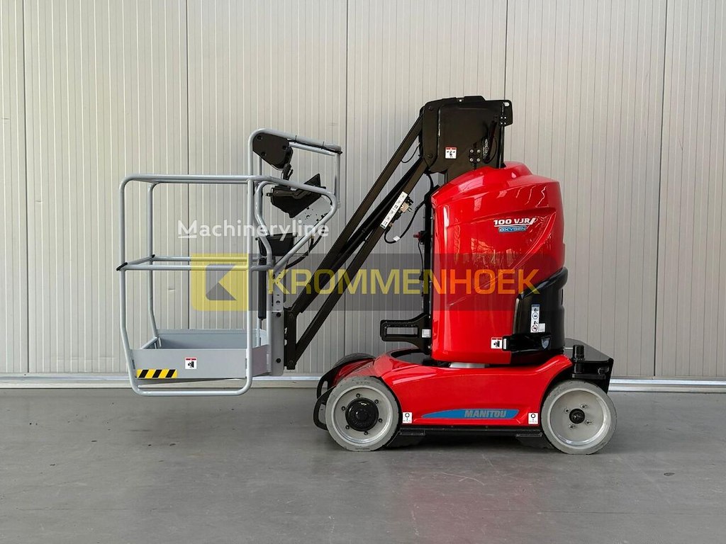 Nova Manitou 100 VJR jarbolna penjajuća platforma
