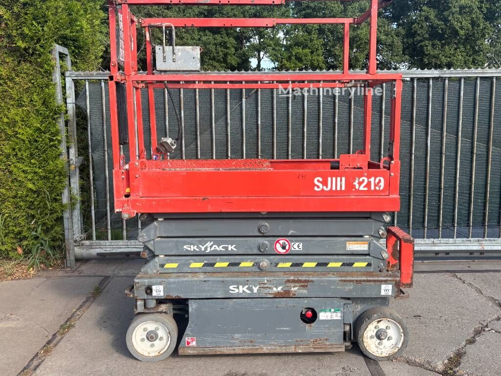 Skyjack SJ III 3219 8m elektro schaarlift hoogwerker makazasta platforma