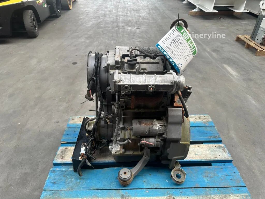 Deutz F2L 1011 Diesel Motor 20.5 kW 28 PK 2 cylinder diesel