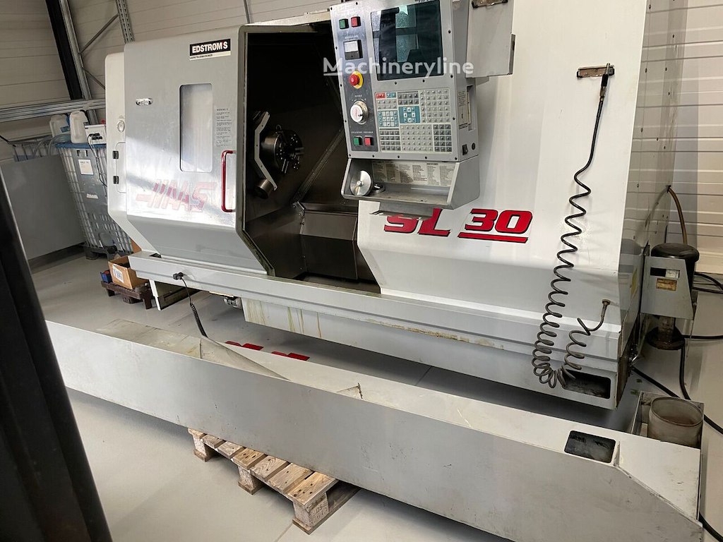 Haas ST-30 strug za metal