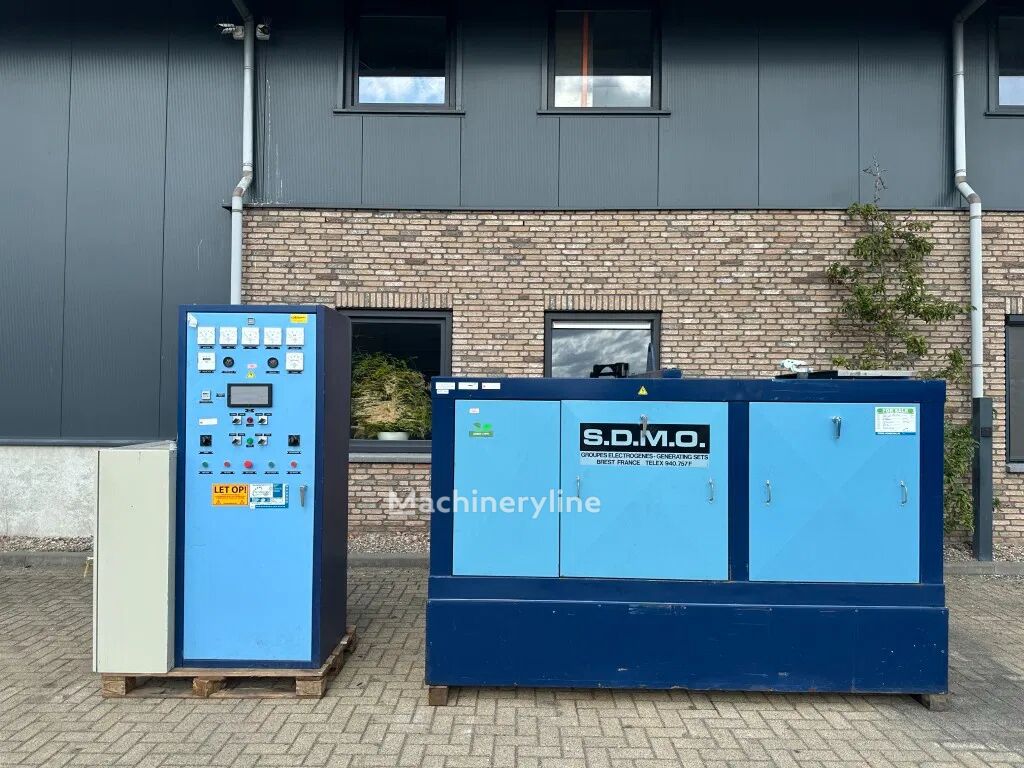 SDMO VM Leroy Somer 30 kVA Silent noodstroom generatorset diesel generator
