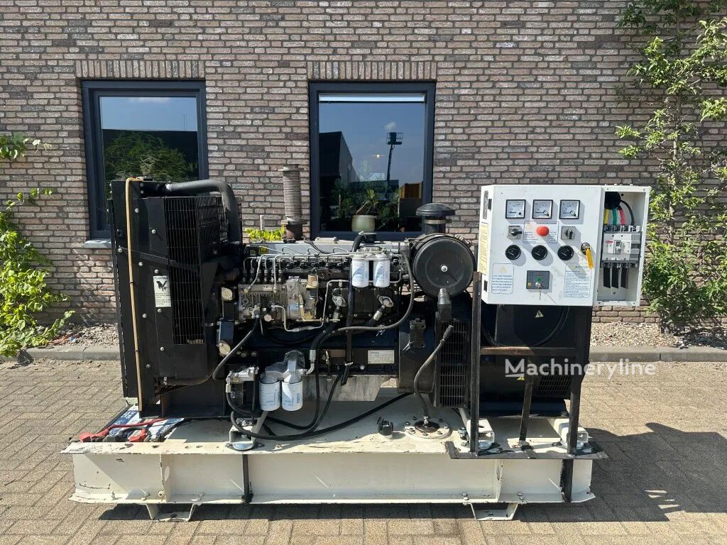 Perkins Stamford 100 kVA noodstroom generatorset diesel generator
