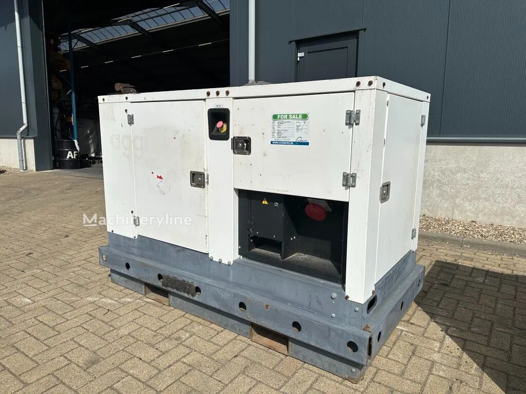 IVECO FPT F32 AM1A Leroy Somer 32 kVA Silent generatorset 408 hours ! diesel generator