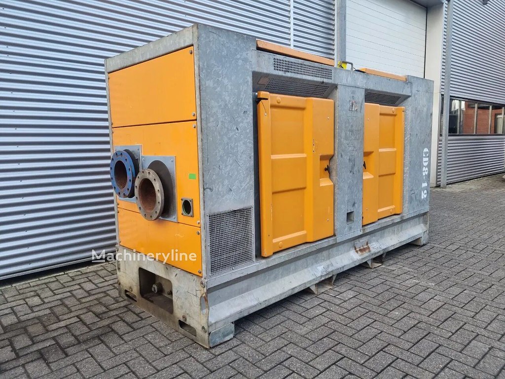 BBA BA200K D285 with Volvo TD520GE motorna pumpa