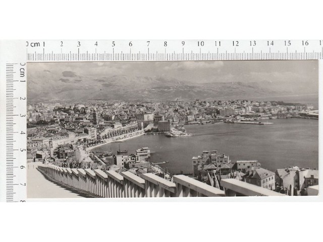 Split - Panorama