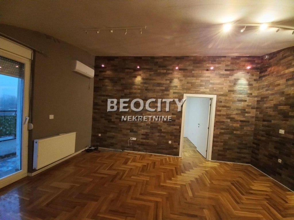 Novi Sad, Telep, Jerneja Kopitara, 5.0, 136m2, 290000EUR