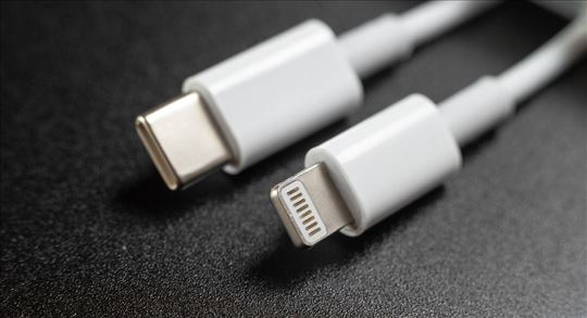 Apple brzi kabli USB-C na Iphone Lightning Kabl 6A