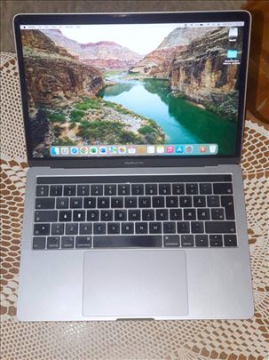 Laptop Apple Macbook Pro 13 2019 Toucbar SEQUOIA