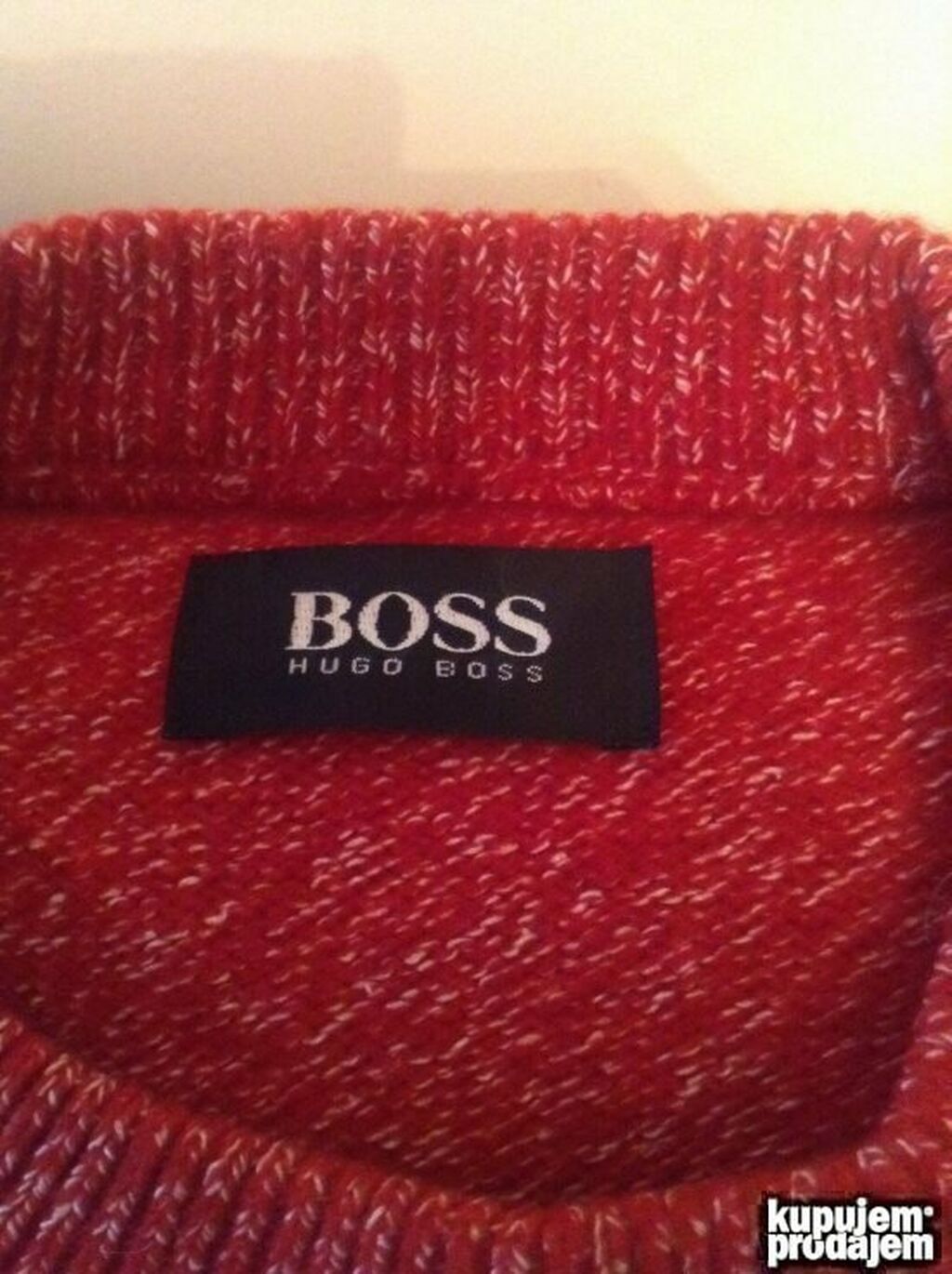 Original Hugo Boss džemper – veličina L - Sastav: 65% vuna (wolle)