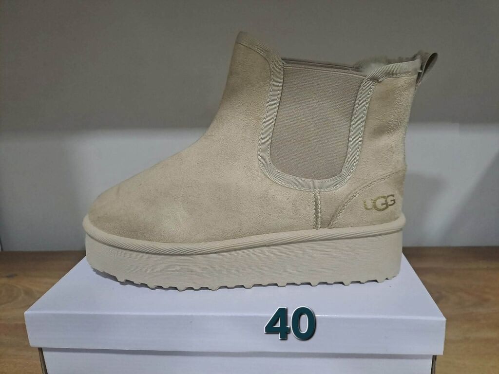 Gležnjače, UGG, 40