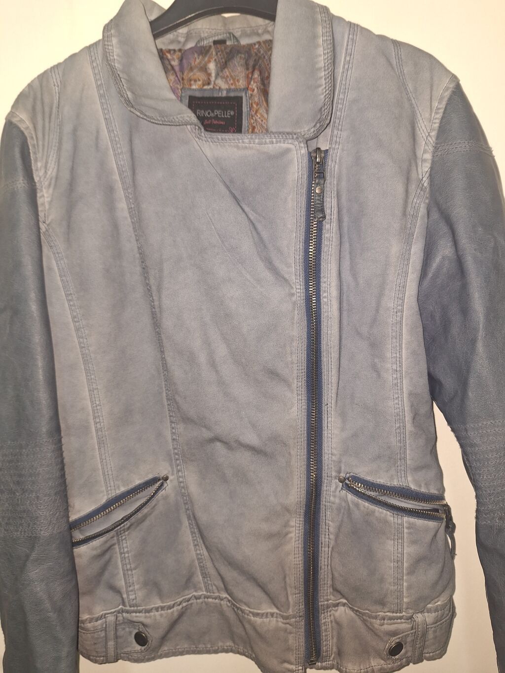 Jakna RinoPelle neobucna skroz i prelepa vem M 2000 din