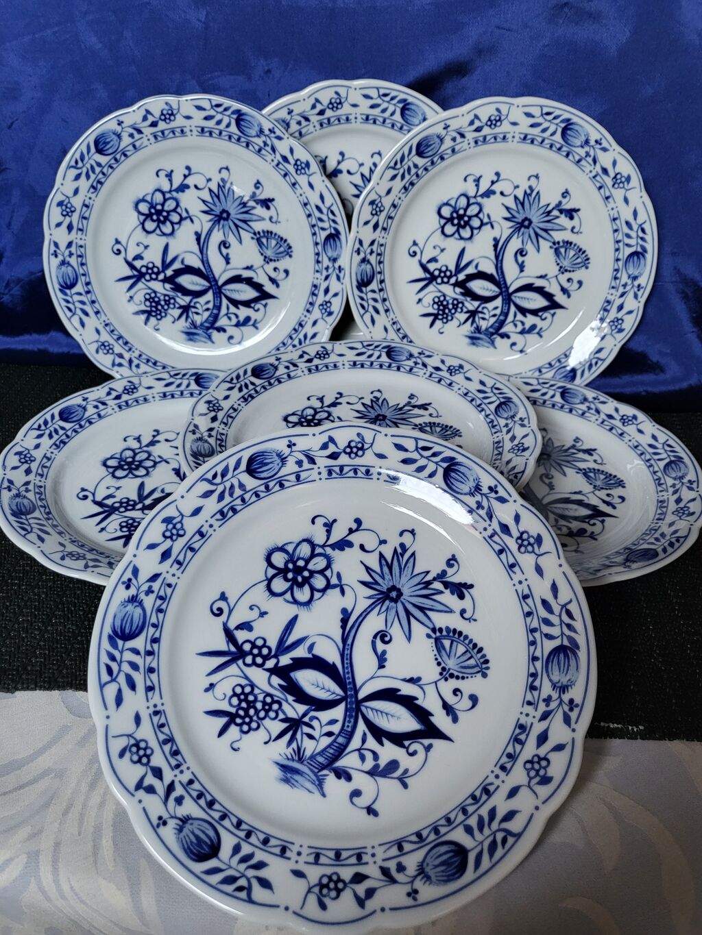 Tanjiri Kahla porcelan cvibl mustra 1968 do 1987g.Nemacka. Tanjiri