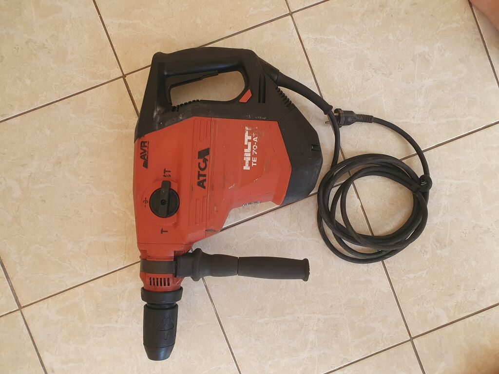 Hilti TE 70-ATC/AVR – profesionalni SDS‑Max čekić bušač/ručni bušaći