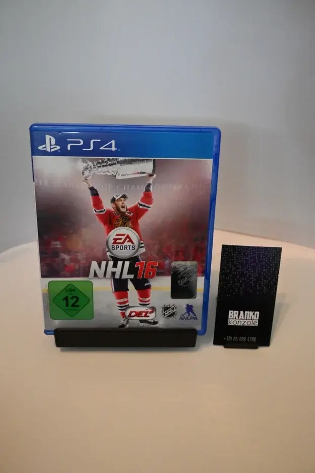 Prodajem original igricu za Sony Playstation 4 konzolu - NHL 16 Igra