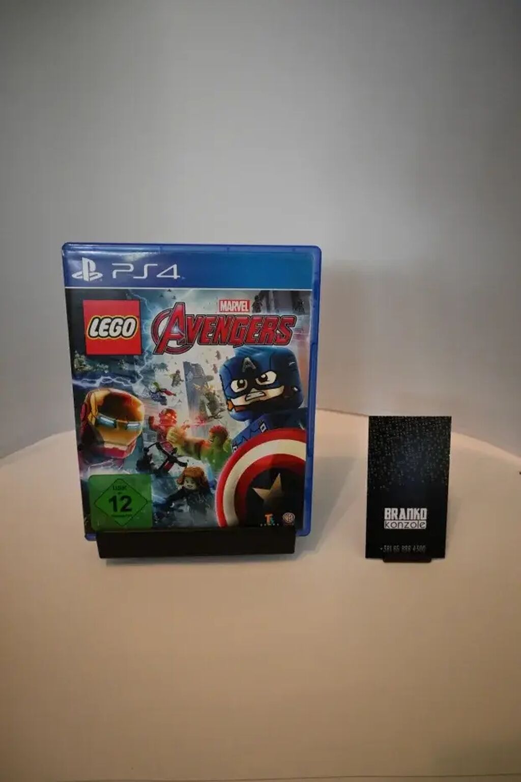 Prodajem original igricu za Sony Playstation 4 konzolu - LEGO Marvel