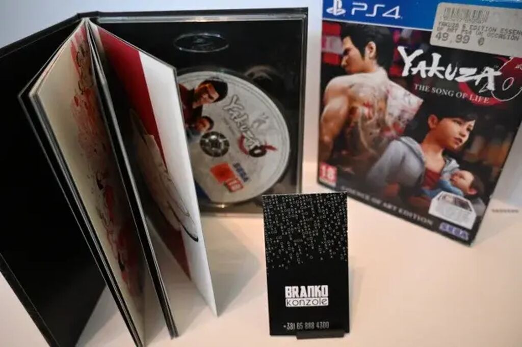 Prodajem original igricu za Sony Playstation 4 konzolu - Yakuza 6 The