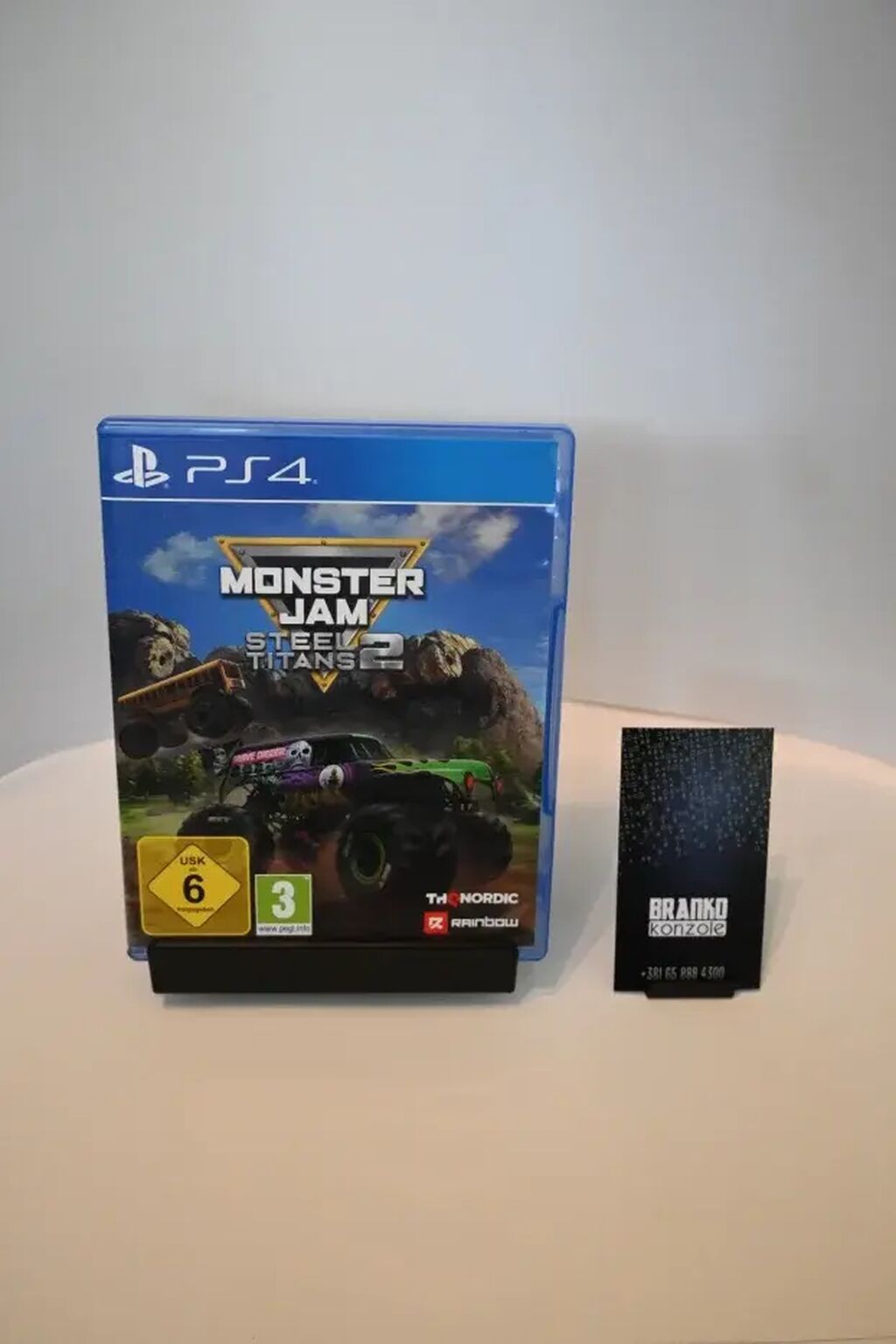 Prodajem original igricu za Sony Playstation 4 konzolu - Monster Jam