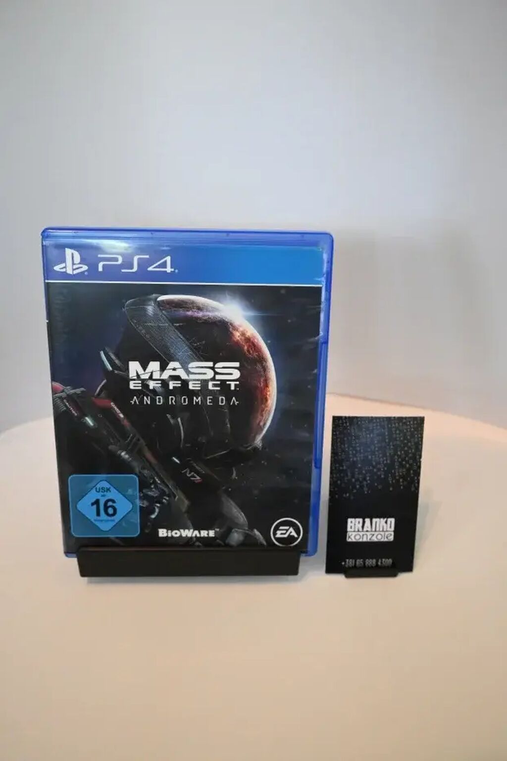 Prodajem original igricu za Sony Playstation 4 konzolu - Mass Effect