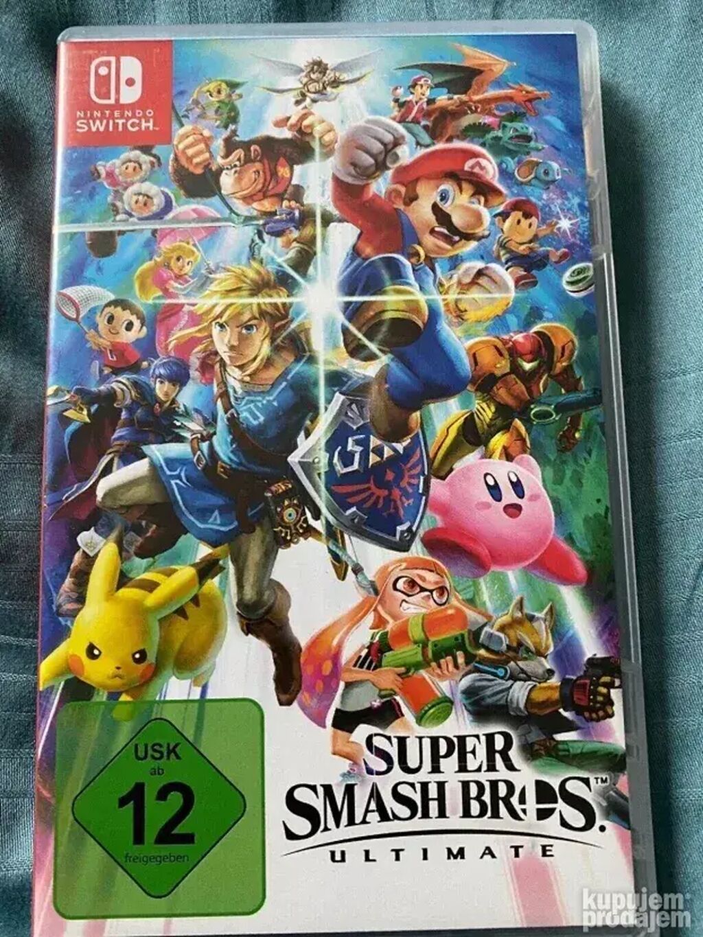 Prodajem original igricu za Nintendo Switch konzolu - Super Smash Bros