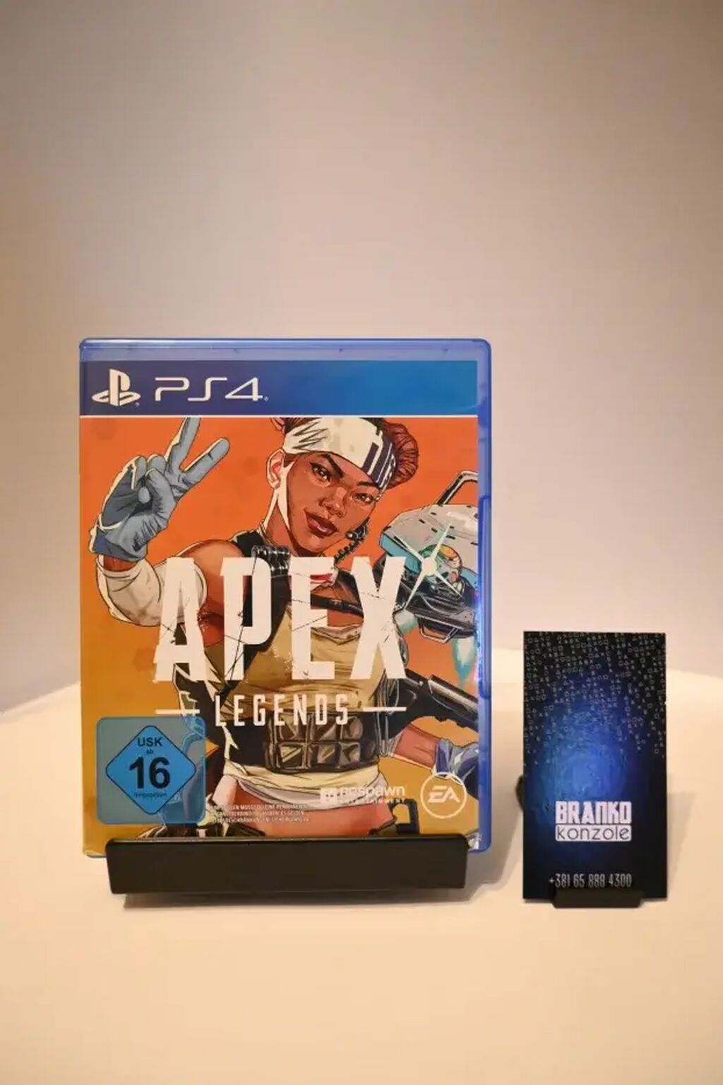 Prodajem original igricu za Sony Playstation 4 konzolu - APEX