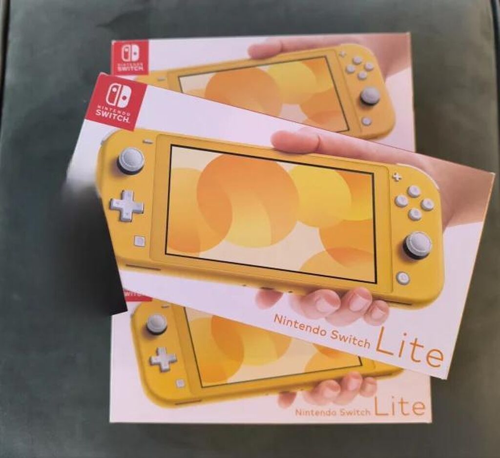 Prodajem Nintendo Switch Lite konzolu - boja žuta Konzola je nova