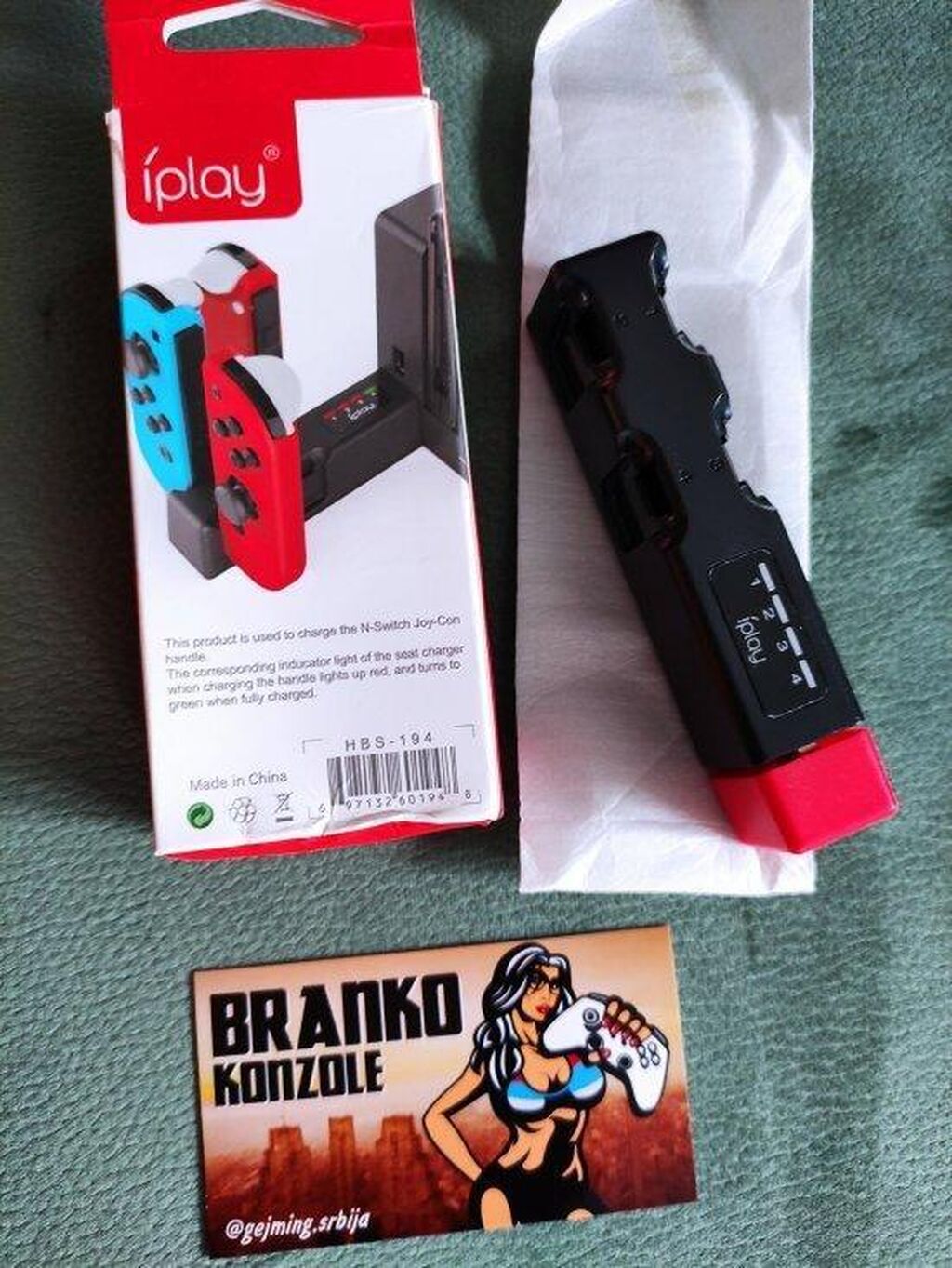 Prodajem punjac za Nintendo Switch kontrolere (joycon-e)Punjac se kaci