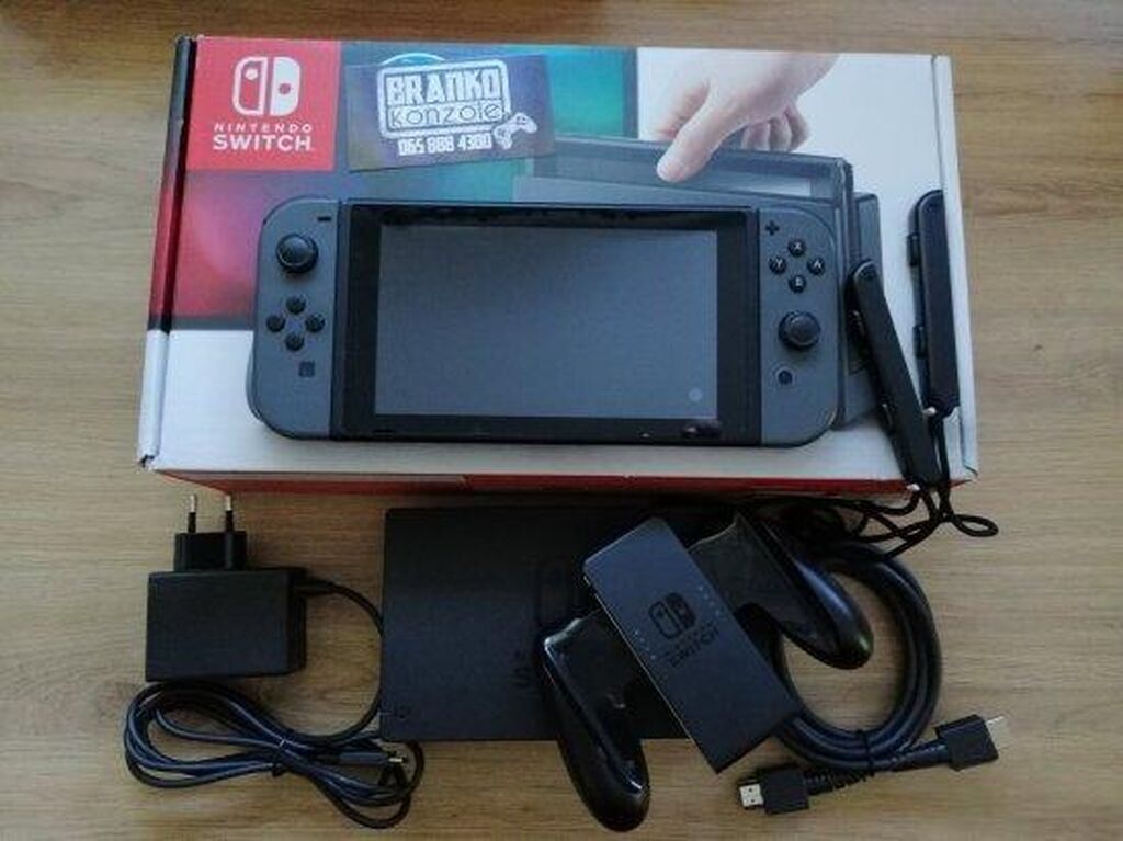    Nintendo Switch 32GB + 128GB Kingston microSD (brza) ✨ Odlično