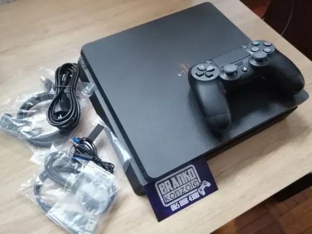    PS4 Slim 1TB — cipovan 12.02 + 50 igara ✅ Odlično stanje •