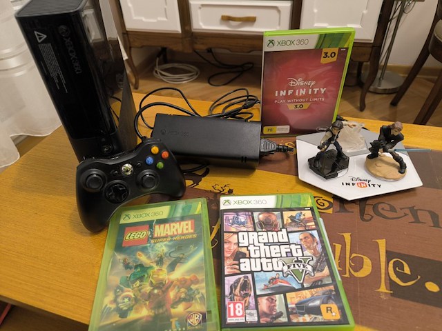 Xbox 360 E Console