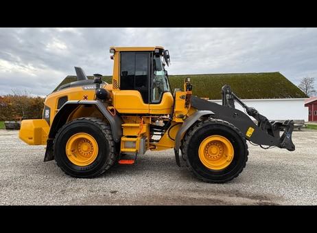 Loader Volvo L90H
