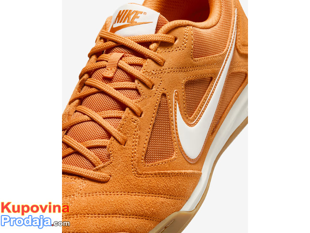 Nike Gato