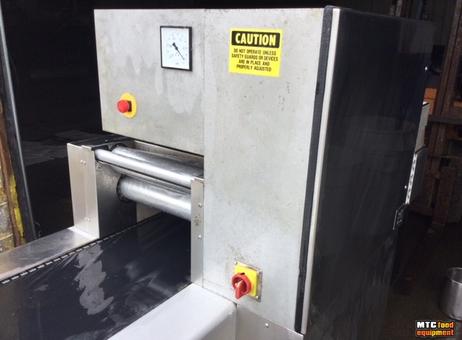 DIXIE UNION MAŠINA ZA PAKOVANjE KOŽE