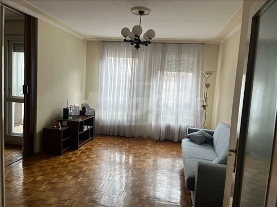 Čukarička padina, 1.5 CG 52 m² 2/7