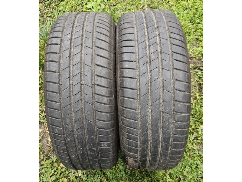 215/55R17 LASSA REVOLA