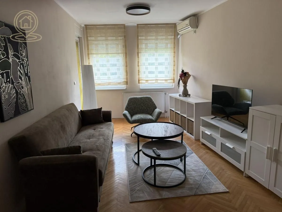 Izdavanje, dvosoban stan, 53m², Grbavica, Novi Sad Sve Podlokacije