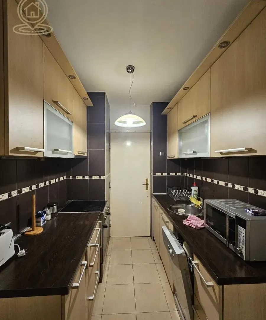 Prodaja, trosoban stan, 61m², Centar, Kragujevac