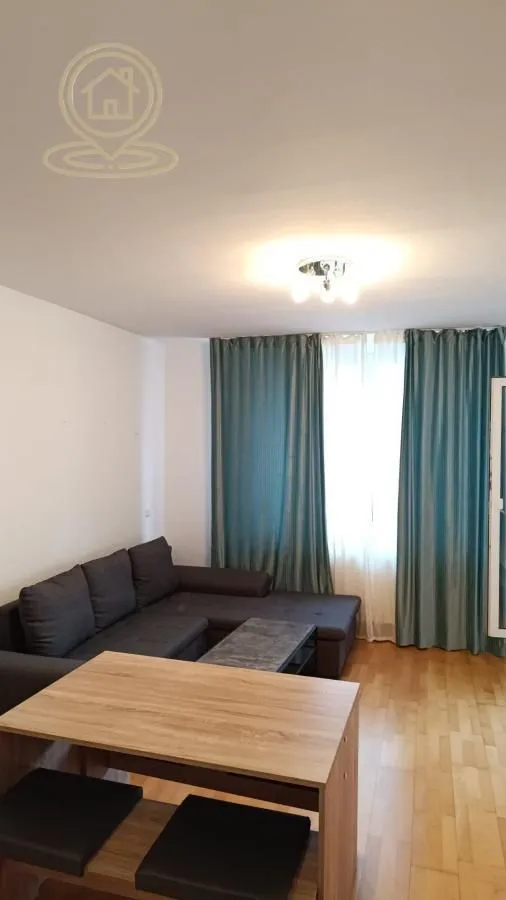 Prodaja, dvosoban stan, 80m², Veliki park, Kragujevac