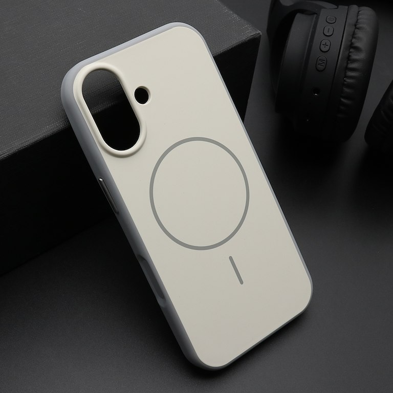 Zastitna maska (futrola) CHROME MagSafe - iPhone 17 bela (MS)