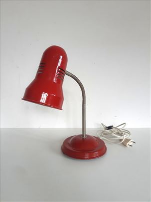 Vintage 80e metalna stona lampa