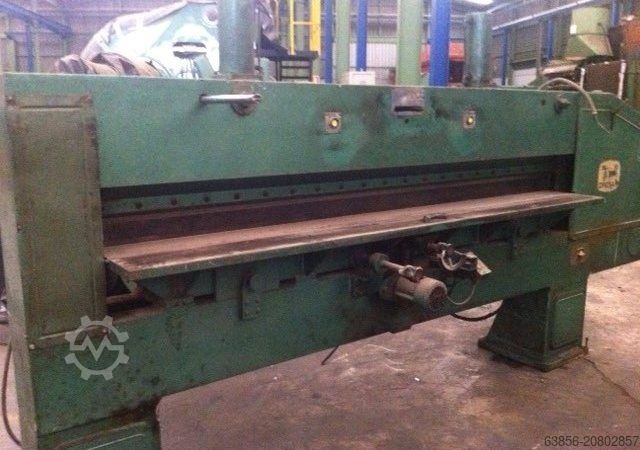 GILJOTINA DRESAN 2600 MM
DRESAN