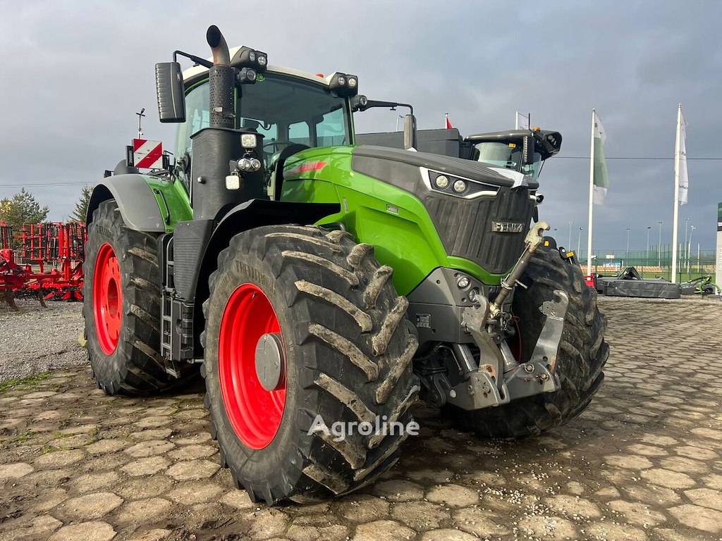 Fendt 1046 Vario Gen2 ProfiPlus traktor točkaš