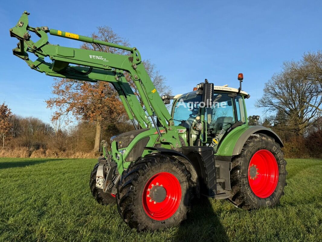 Fendt 718 Vario SCR traktor točkaš