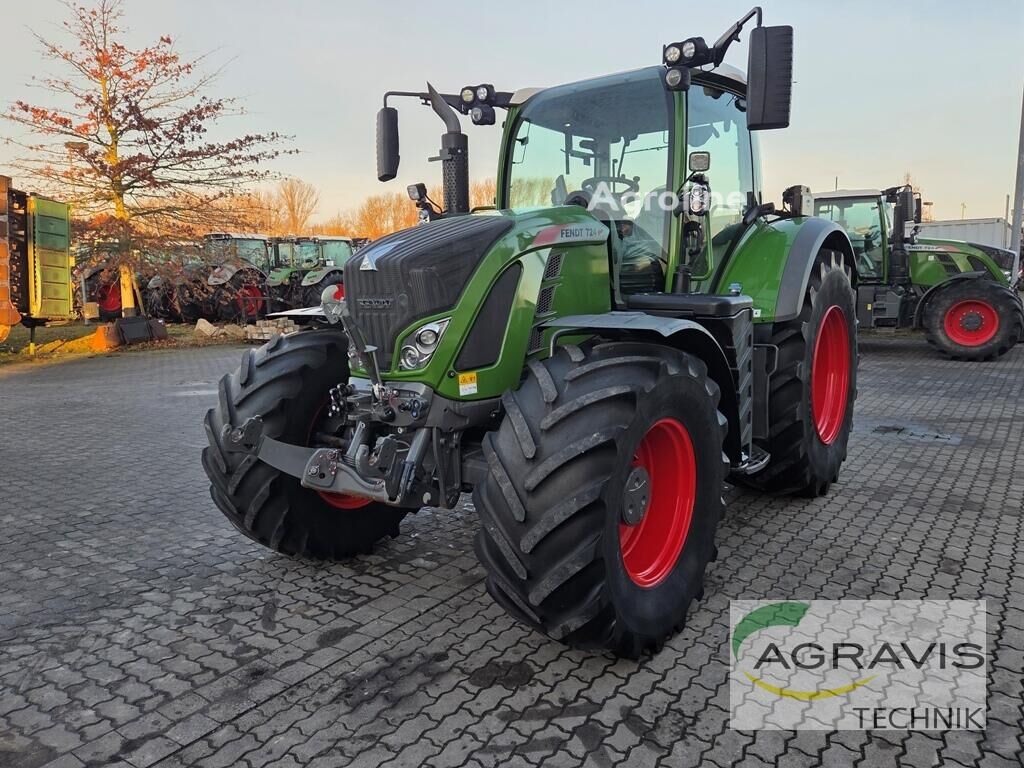 Fendt 724 Vario S4 traktor točkaš