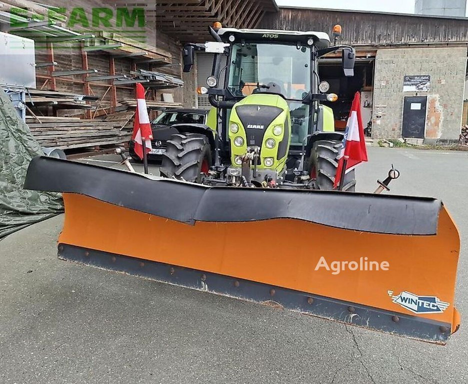 Claas atos 330 mit schneeschild/streuer traktor točkaš