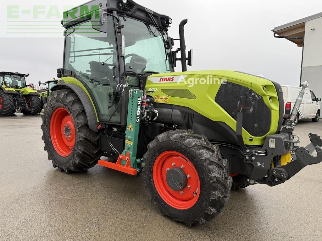 Claas nexos 240 l comfort traktor točkaš