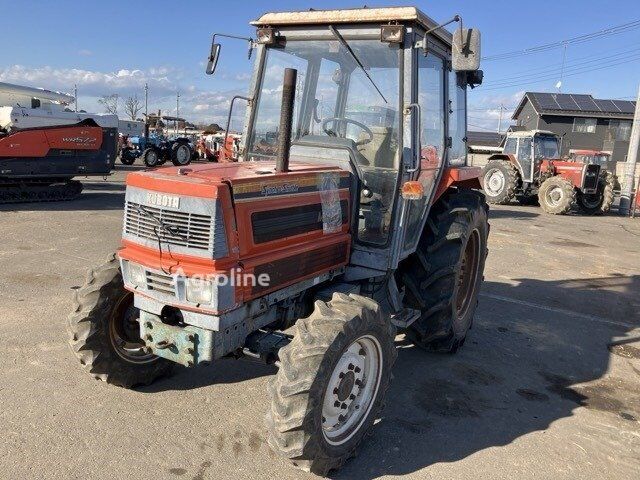 Kubota TRACTOR(Kubota) traktor točkaš