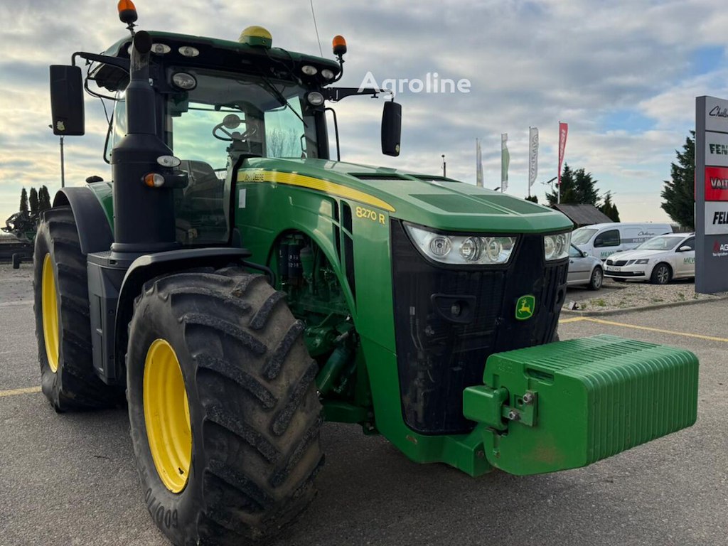 John Deere 8270R traktor točkaš