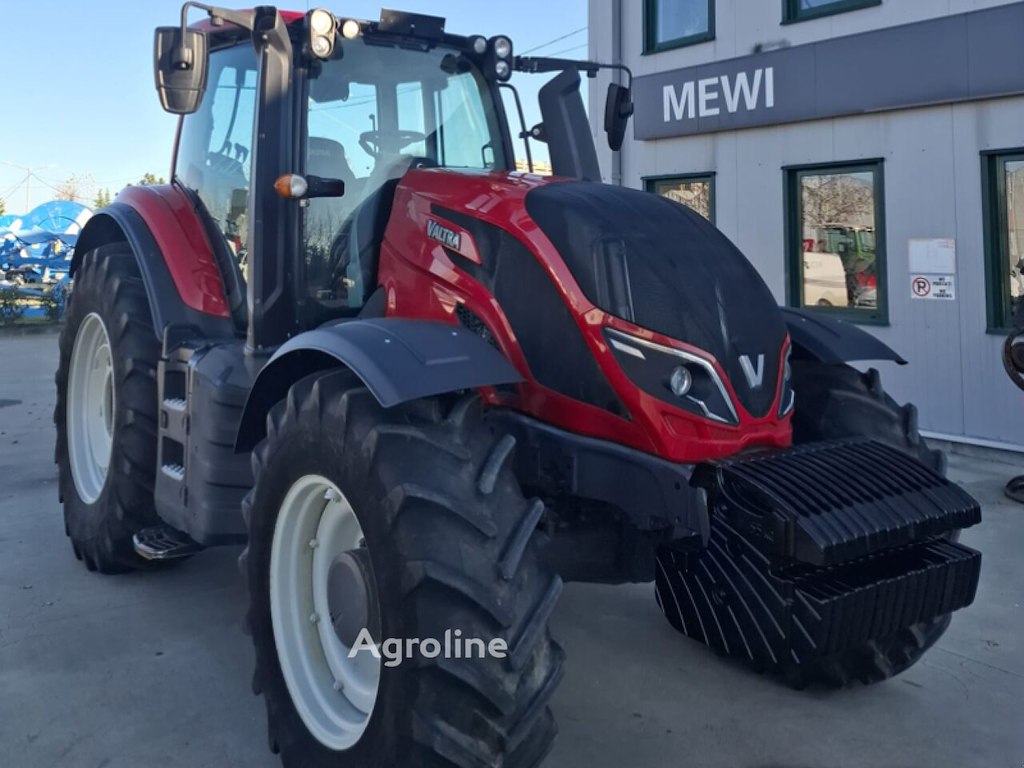 Valtra T154 H traktor točkaš